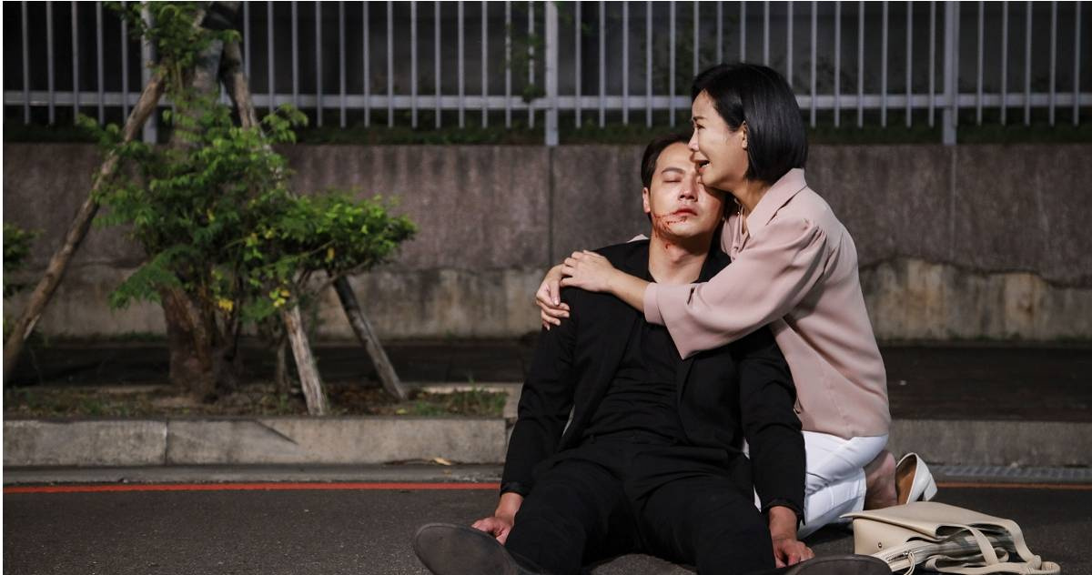 黃文星潛入工廠被活逮 陳仙梅忍痛跪地拍攝到雙腿沒知覺 | 娛樂 | CTWANT