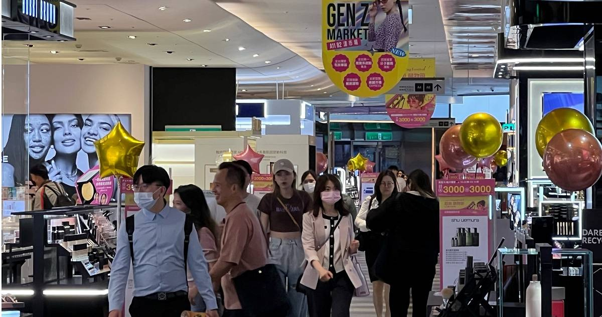 新光三越23天「超級購物節」挑戰26億元營收 3C業績持續成長超過6成 | 財經 | CTWANT