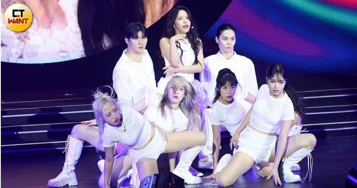 「造咖團」MAMAMOO頌樂台北開唱 被逗樂秀台語：水啦 | 娛樂 | CTWANT