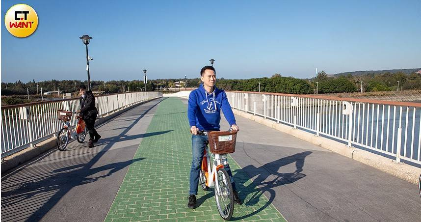 烏金雙月2／水月橋瞭望新月沙灣 鄭朝方揭竹北秘境 | 生活 | CTWANT