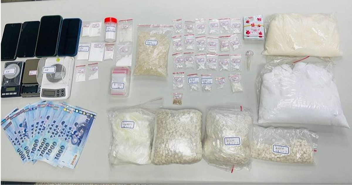 台中毒頭自詡「快遞神話」坐高鐵運毒 GG了！巢穴搜出毒品百口莫辯 | 社會 | CTWANT