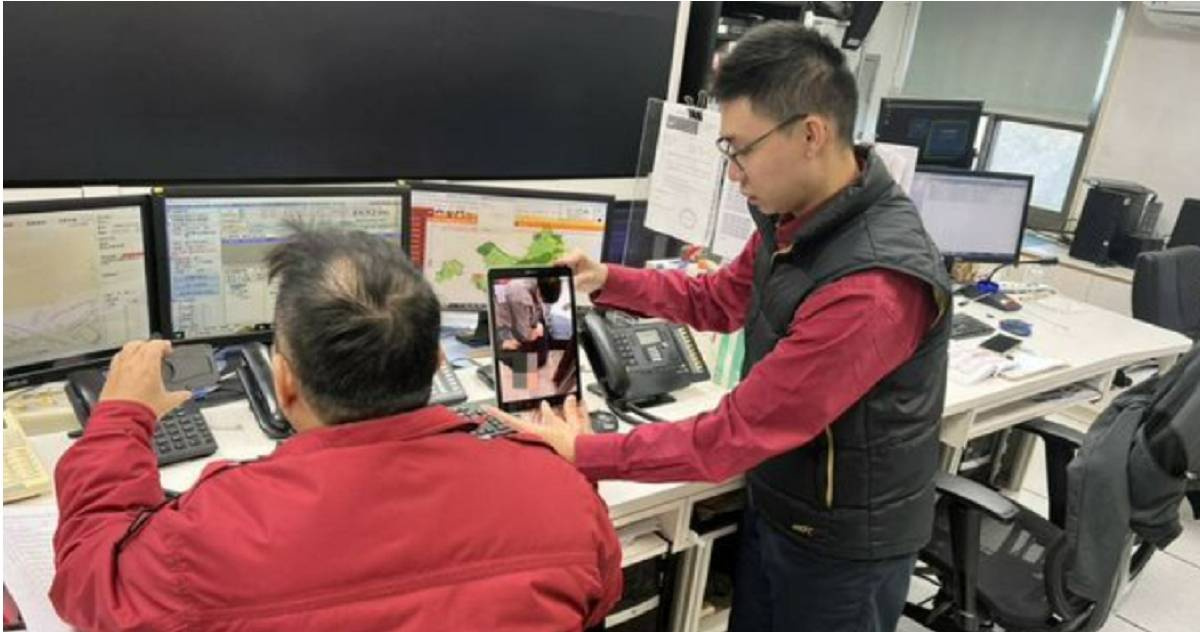 金門生死一瞬間！老翁吃粥異物梗塞差點送命 消防局線上CPR神指導 | 社會 | CTWANT