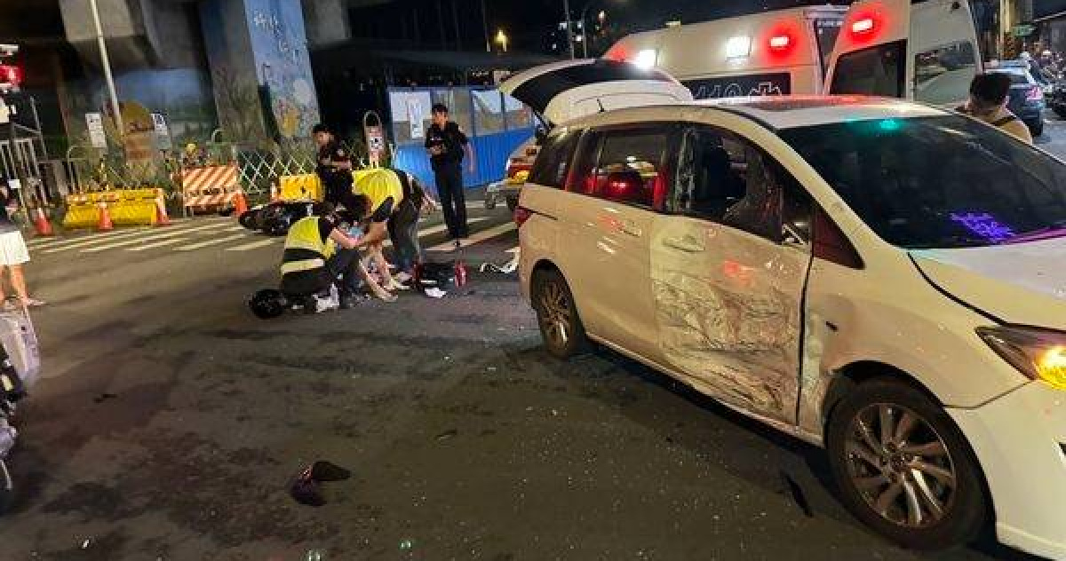 騎士深夜搶快闖紅燈 逆撞左轉車噴飛倒地驚魂 | 社會 | CTWANT