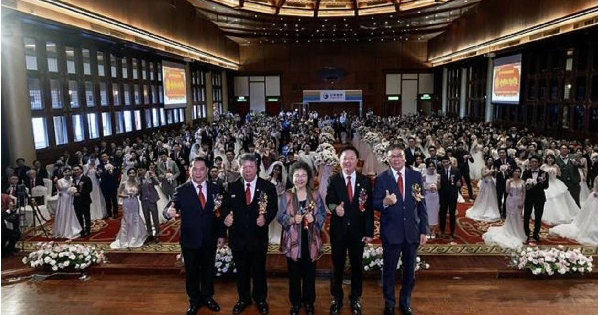 中華電信明年徵才1600人 董座：加薪3%起跳 | 財經 | CTWANT