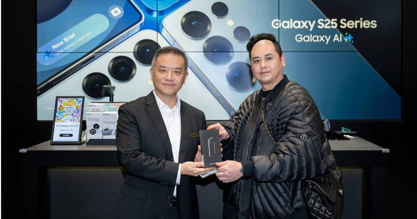 Galaxy S25今取貨首位粉絲「週六就排隊」 總座：預計比前代成長2成 | 財經 | CTWANT