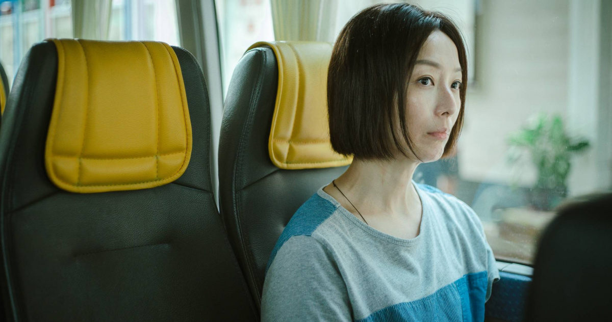 鄭秀文拍《流水落花》私下面曝光 男星讚主動牽手摟腰解尷尬 | 娛樂 | CTWANT