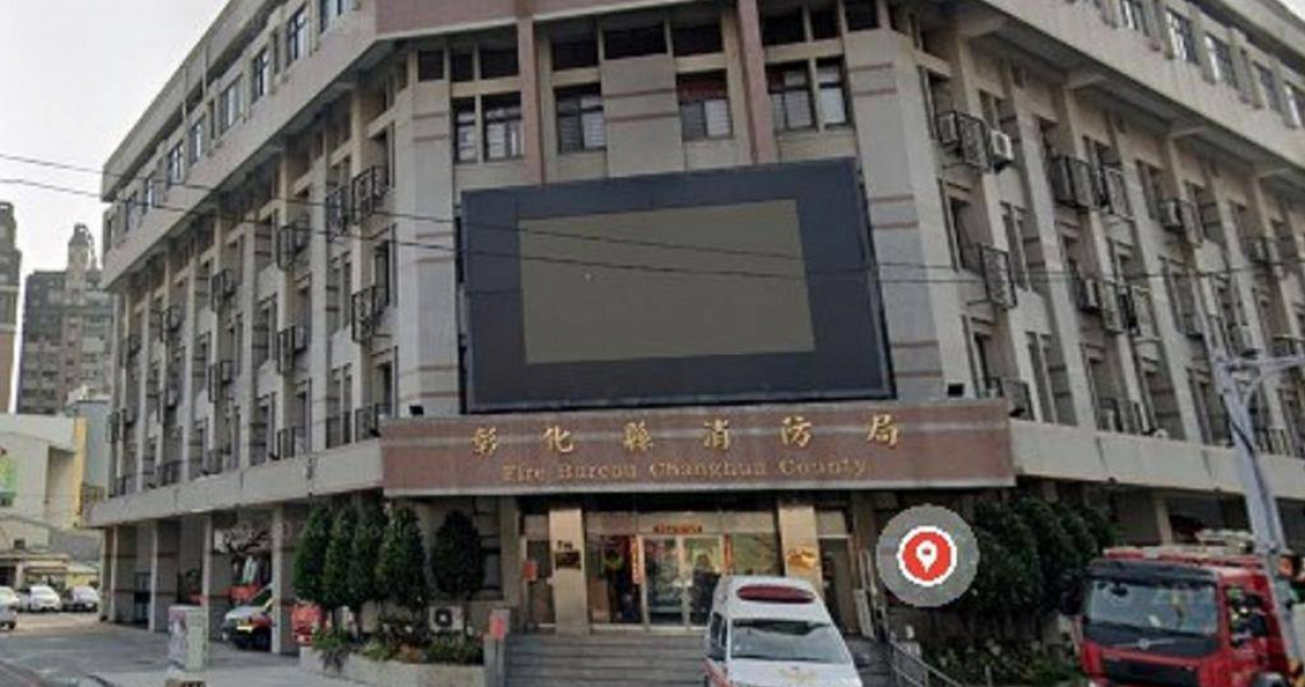 驚險！男子打籃球突倒地 球友接力「CPR＋AED」搶回一命 | 社會 | CTWANT