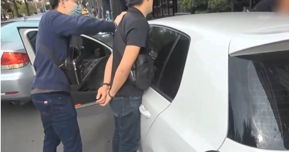 領取飆股「老師帶牌」真相揭曉 男裝美女狠詐300萬見警攔車嚇到腿軟 | 社會 | CTWANT