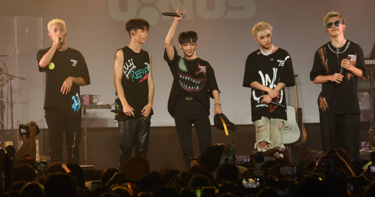 「U:NUS」連唱兩天粉絲嗨翻 小孩驚喜現身遭虧舞步忘光 | 娛樂 | CTWANT