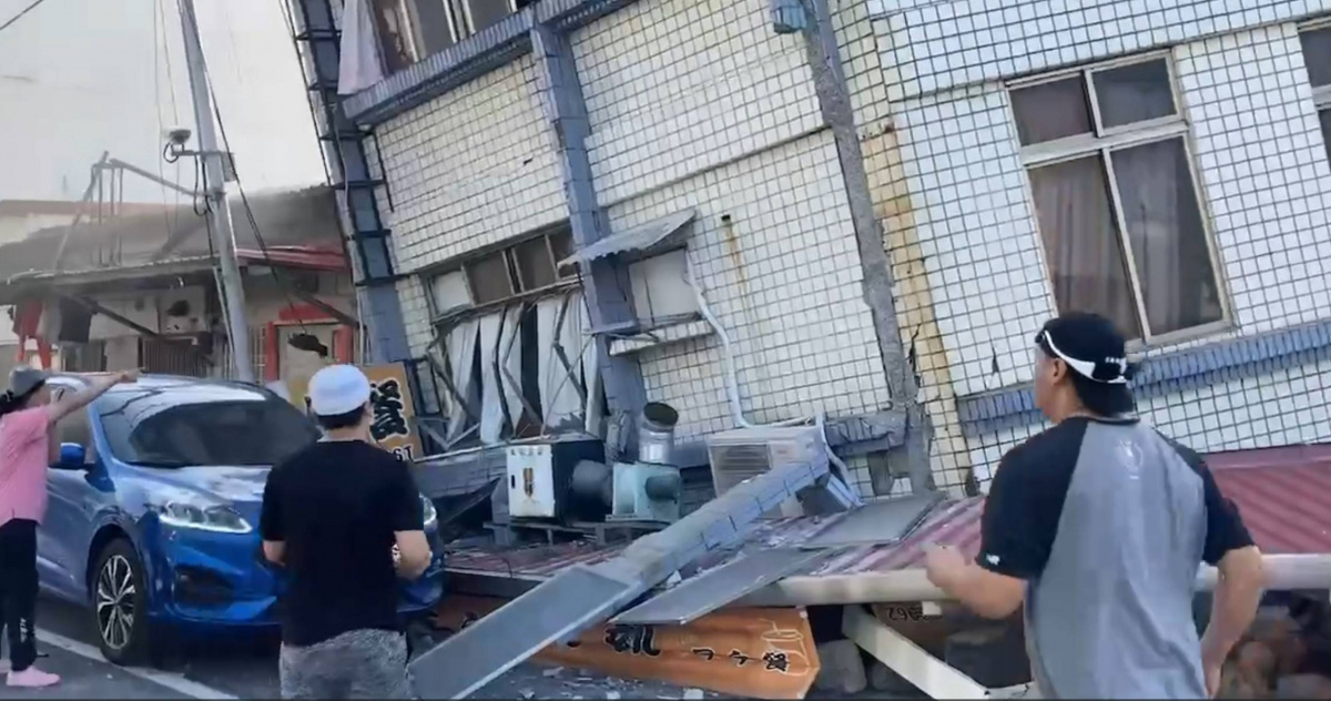 方便立委回鄉勘災財委員喊卡 傅崐萁緊急折返花蓮 | 政治 | CTWANT