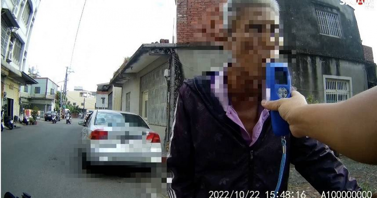 酒駕男見警心虛瞎闖民宅說是自家 連地址都說不出來露餡了 | 社會 | CTWANT