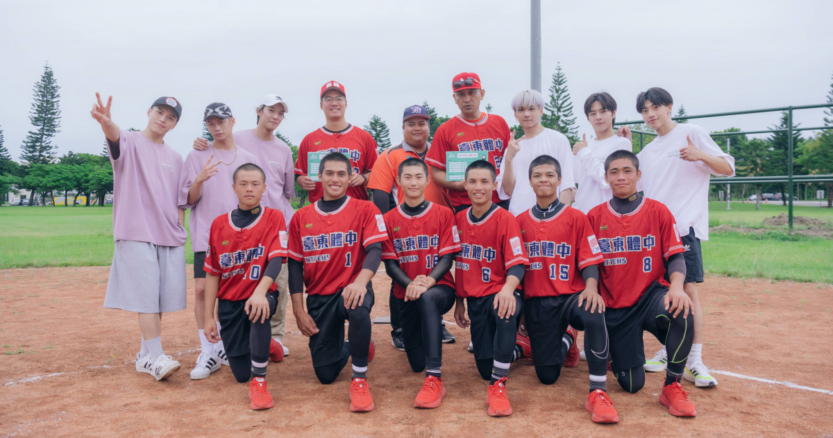 Ozone煥鈞挑戰極限體能累垮 文廷暖舉獲讚 | 娛樂 | CTWANT