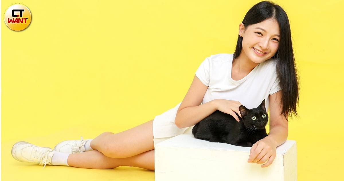 寵物情緣／「琵琶女神」李雨禧愛貓太像狗 颱風天也吵要出門 | 生活 | CTWANT