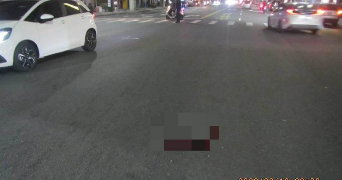 違規穿越馬路 高雄女子遭撞後送醫不治 | 社會 | CTWANT