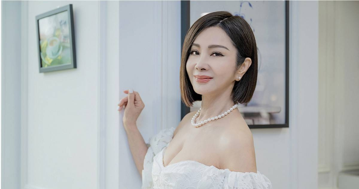 陳美鳳秀辣腿被封「熟女版BLACK PINK」 喊話想有人陪吹風、看星星 | 娛樂 | CTWANT