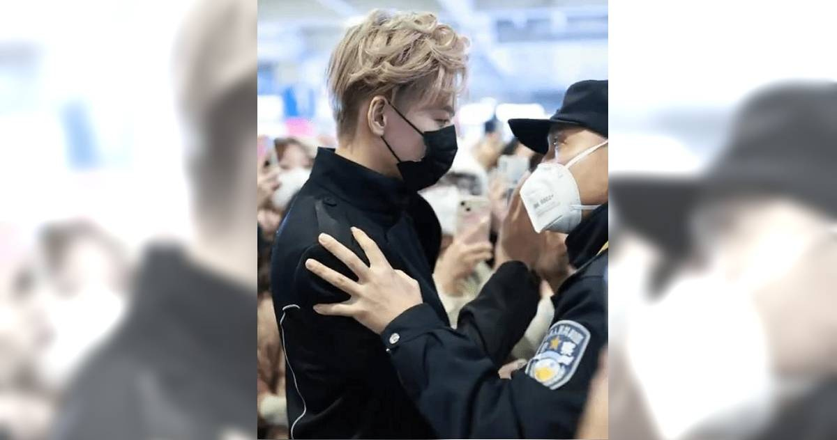 余景天在機場遭員警激烈拉扯！ 現場粉絲心疼激動大吼 | 國際 | CTWANT