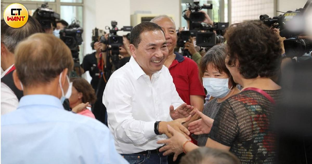 罷免「備胎」李利貞上場？ 侯友宜大笑：葉元之加油 | 政治 | CTWANT