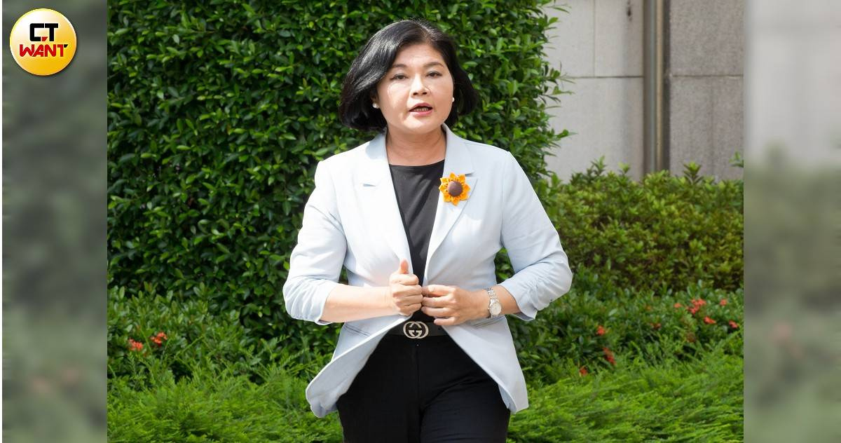 讚郝龍斌歷練豐富 張麗善力挺選黨魁盼引領國民黨邁進 | 政治 | CTWANT