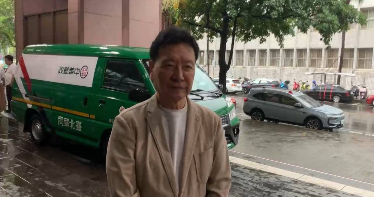 趙少康大罷免亮票遭傳喚 北檢門外受訪稱「僅表示有投票」 | 社會 | CTWANT