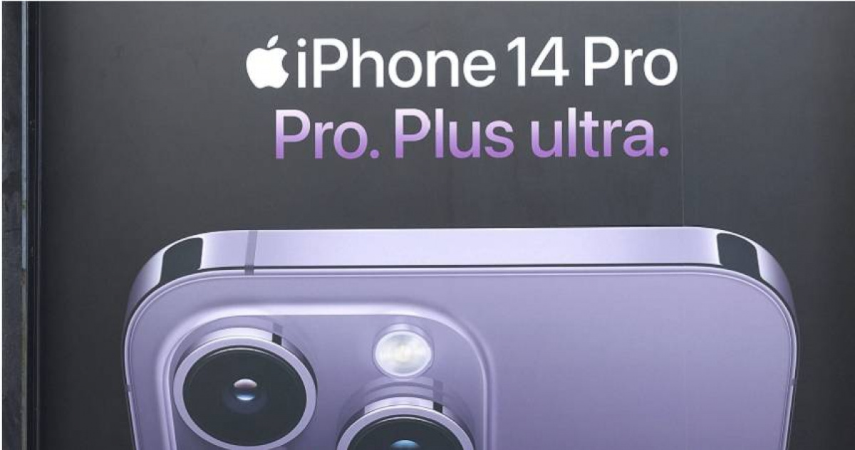 ATM提款爽中「iPhone 14 」 妹子甜喊：幸福來得這麼突然 | 生活 | CTWANT