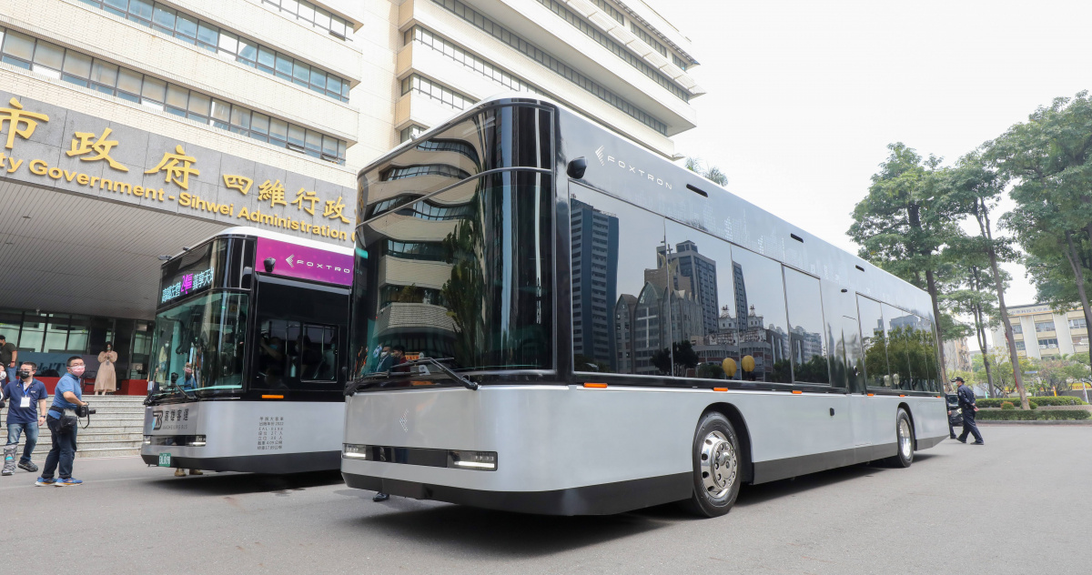 鴻海電動巴士MODEL T高雄客運16日開上路 喊出拿下5成市占 | 財經 | CTWANT