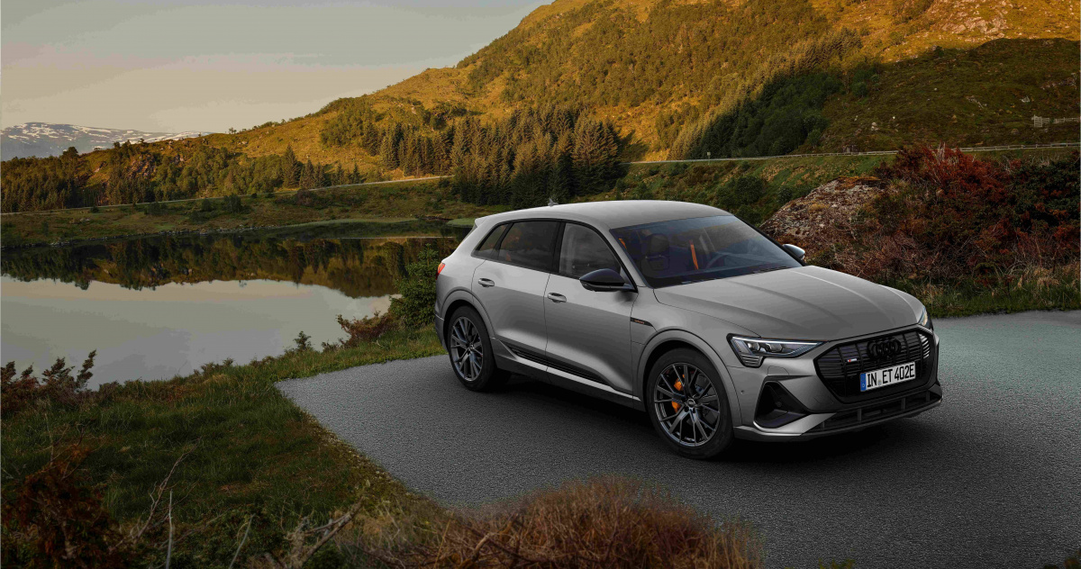 配備升級售價不變！Audi純電休旅e-tron S line Black edition限量上市 | 財經 | CTWANT