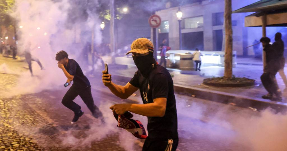 巴黎聖日耳曼完勝拿下歐冠 球迷暴動釀2死192傷「至少420人遭逮」 | 國際 | CTWANT