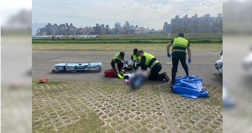 餵鴿子到一半突倒地 五股6旬翁OHCA搶救中 | 社會 | CTWANT