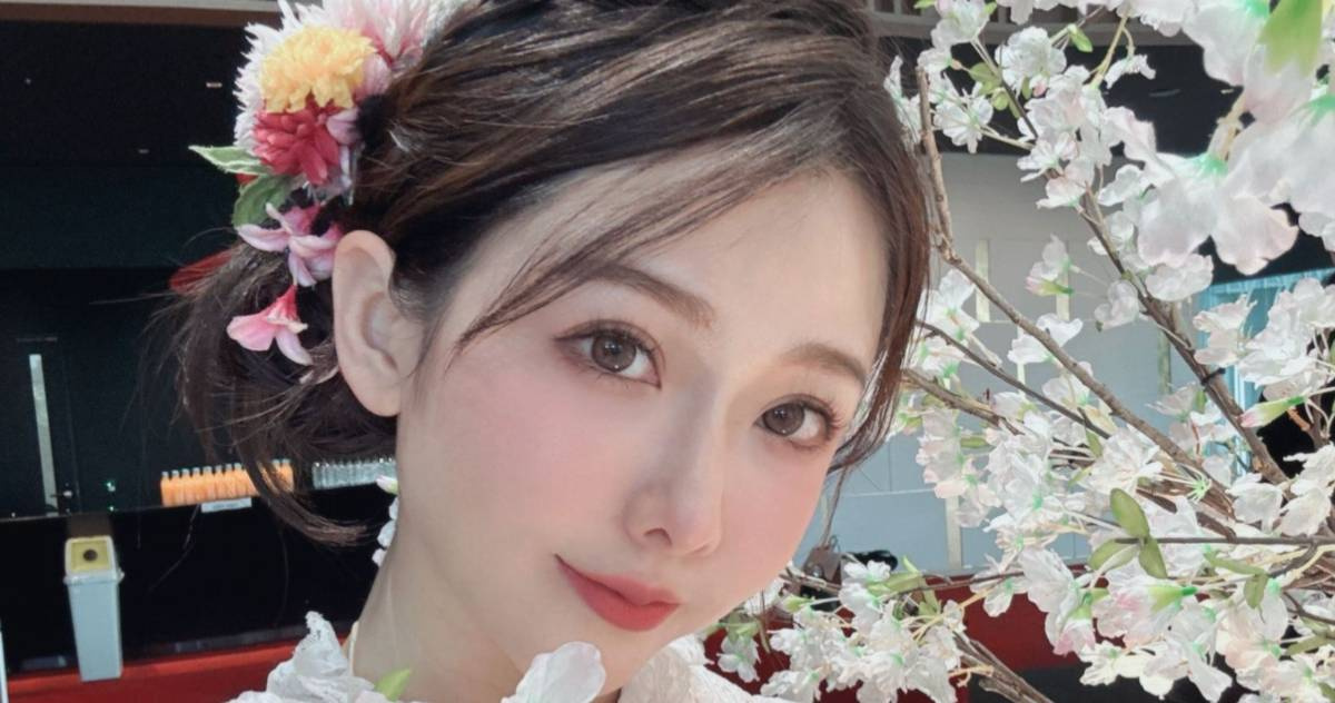 邂逅直播女神／高甜護理師 Coser直播強吸粉 | 娛樂 | CTWANT