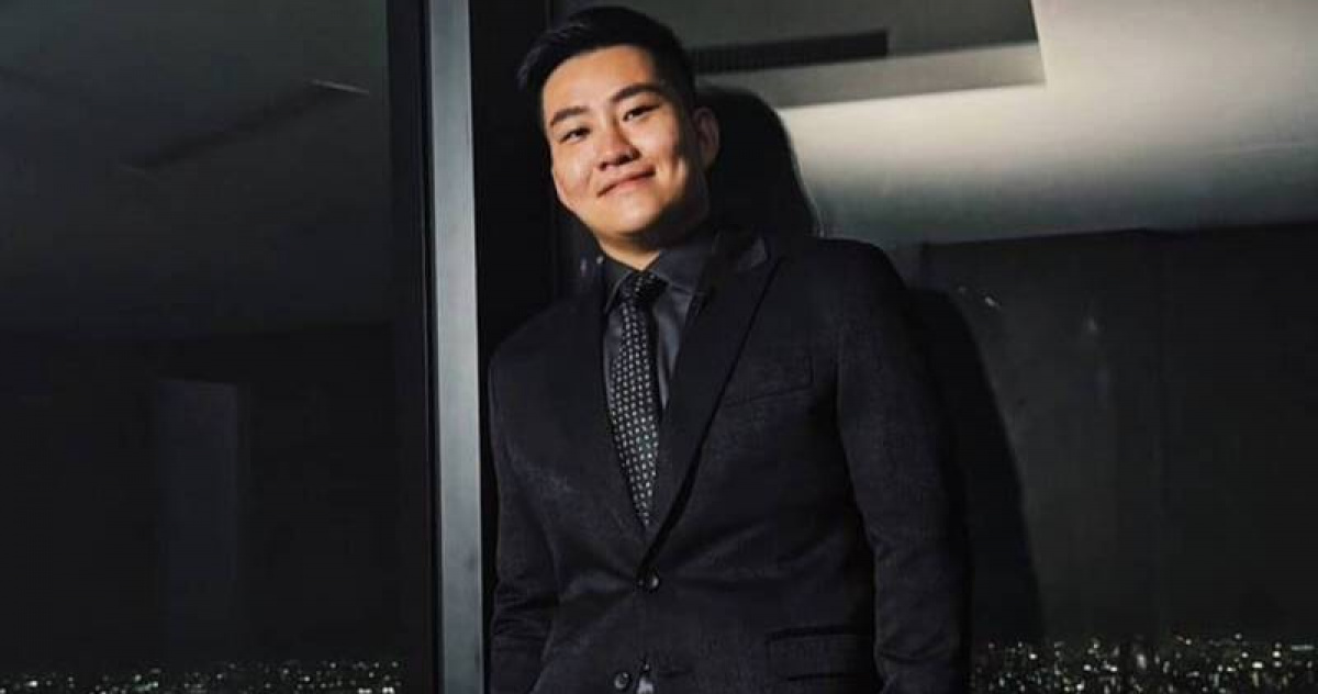 警開門就看到大麻！Joeman穿內褲落網 囂張問「你們哪裡的」 | 社會 | CTWANT