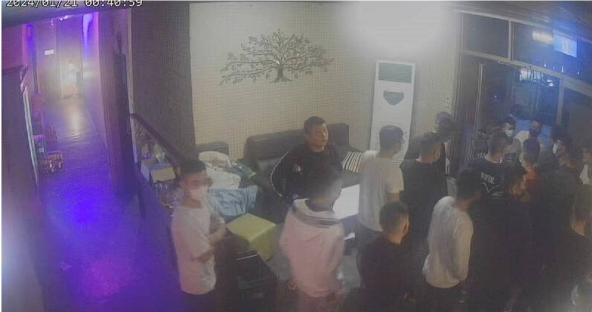 卡拉ok暴力風波！內埔鄉公所員工狂歡成鬧劇 醉酒後砸店怒罵店員 | 社會 | CTWANT