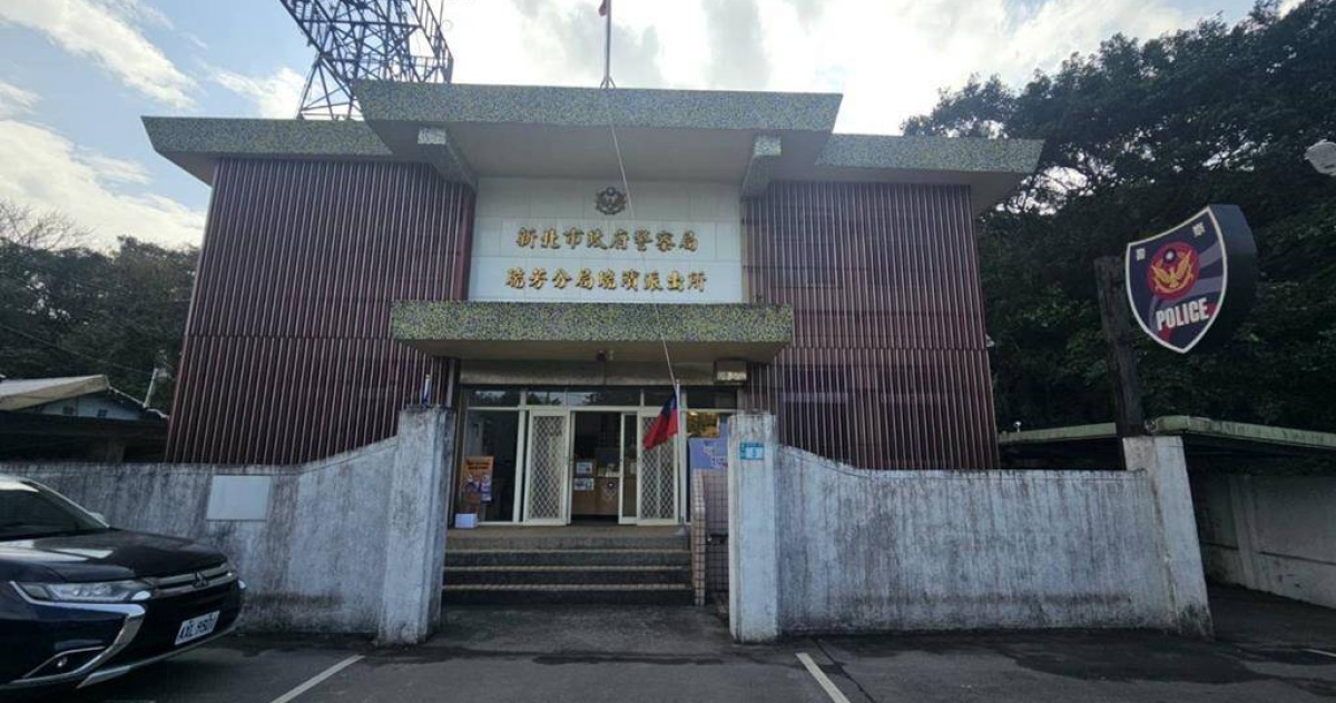 22歲警員墜派出所中庭 頭部受傷送醫救治 | 社會 | CTWANT