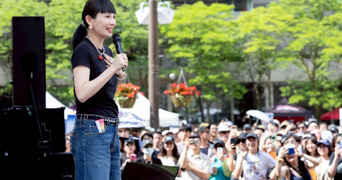 魏如萱赴多倫多接受獻花 返台後驚喜二封金曲歌后 | 娛樂 | CTWANT