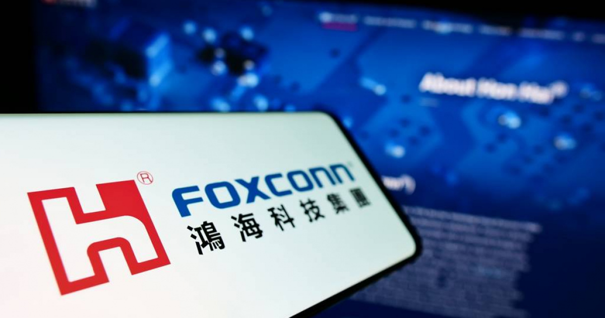 鴻海聯手英國半導體業者Porotech 加速商用Micro LED微顯示器AR應用 | 財經 | CTWANT