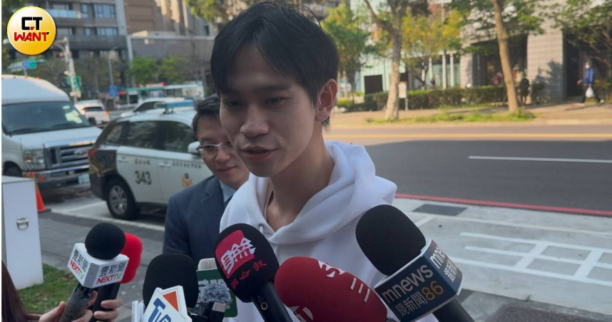 Andy抵林口分局！ 事發後首露面雙手合十：我先去做筆錄 | 社會 | CTWANT
