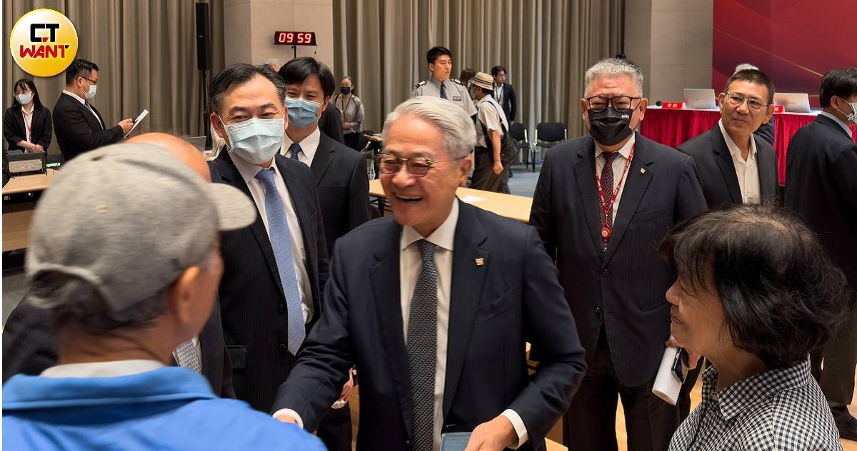 台新金通過股利近1元 吳東亮：看好下半年經濟景氣回暖 | 財經 | CTWANT