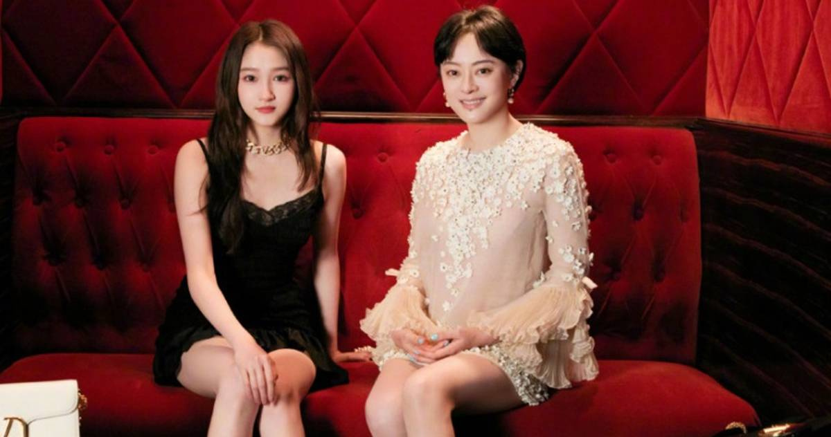 At the age of 22, Guan Xiaotong and Sun Li were in the same frame as "comparison photos before ...