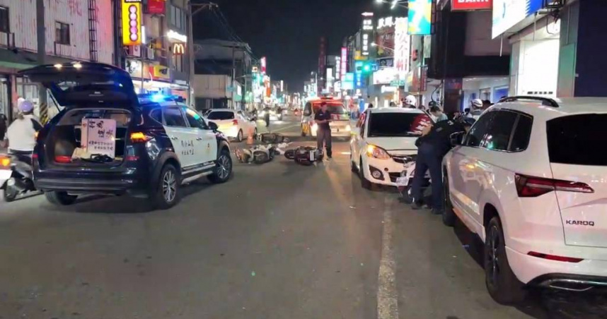 高雄男化療暈眩…轎車逆向衝撞12車釀7人傷 最重罰1800元 | 社會 | CTWANT