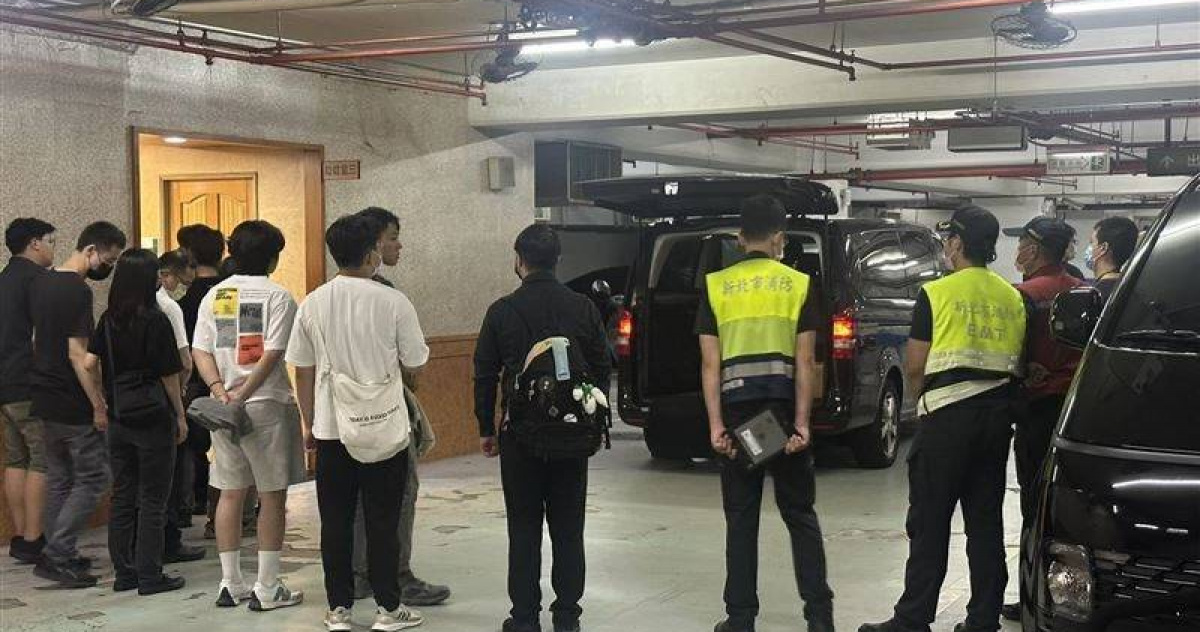 勇消救溺水民眾喪命 同事不捨太平間列隊送別 | 社會 | CTWANT