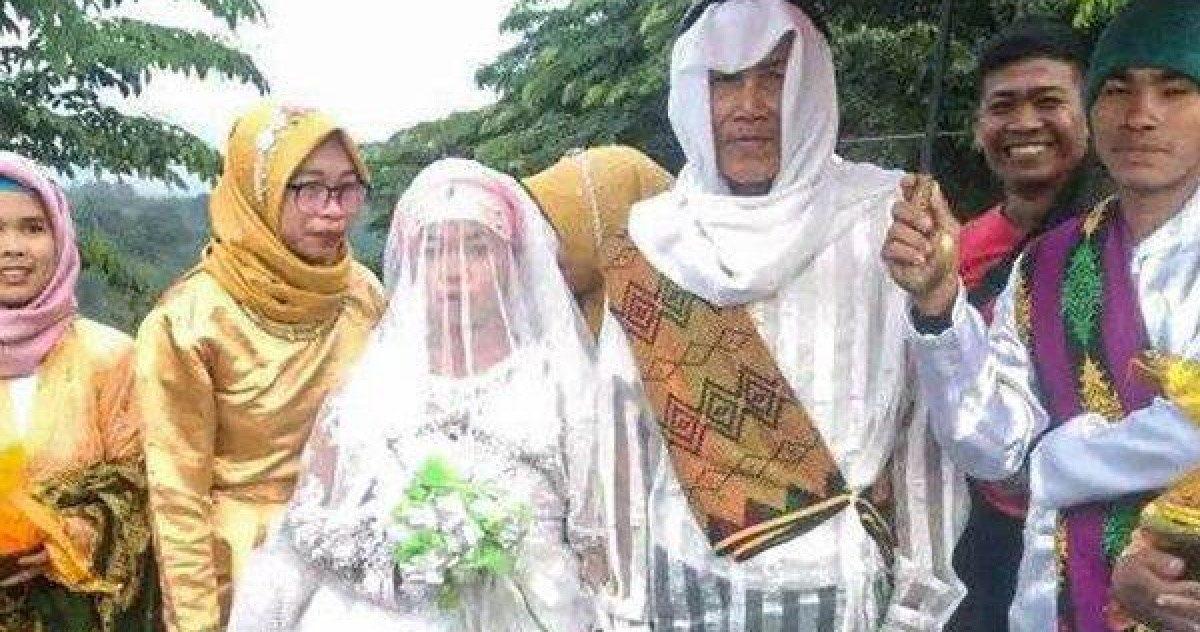 彼此都是初戀！78歲老農娶18歲少女 「差60歲爺孫戀」急圓生子夢 | 國際 | CTWANT