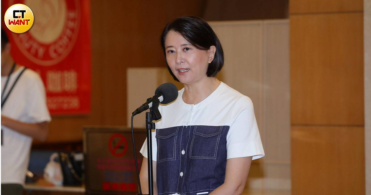 元配要Kolas道歉「記者會1小時前突喊卡」 王鴻薇說明：她壓力太大 | 政治 | CTWANT