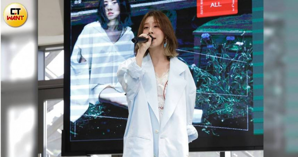 突收「過世2年爸」包裹 女星打開秒淚崩…暖心真相逼哭網 | 娛樂 | CTWANT